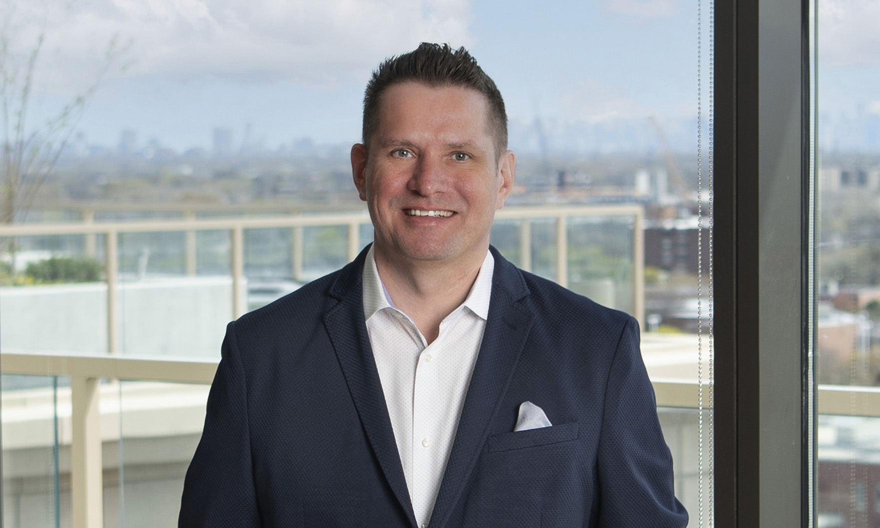 Andrew Luett - Chicago Agent Magazine