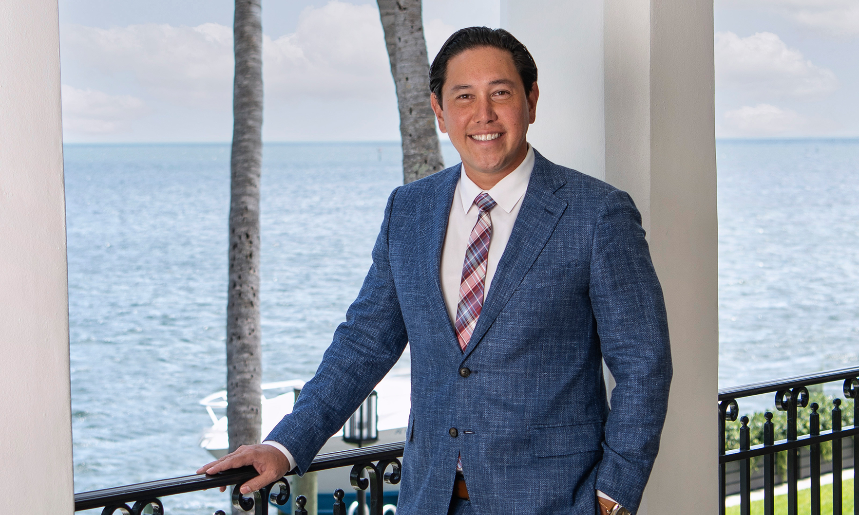 Lin Takrudtong - Chicago Agent Magazine