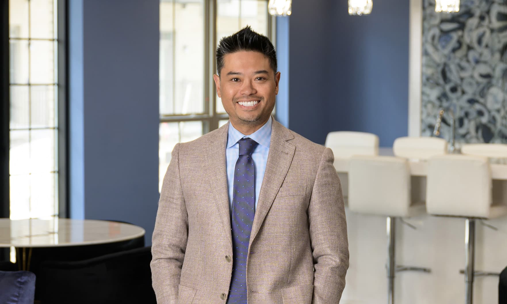 Vince Bartolome - Chicago Agent Magazine