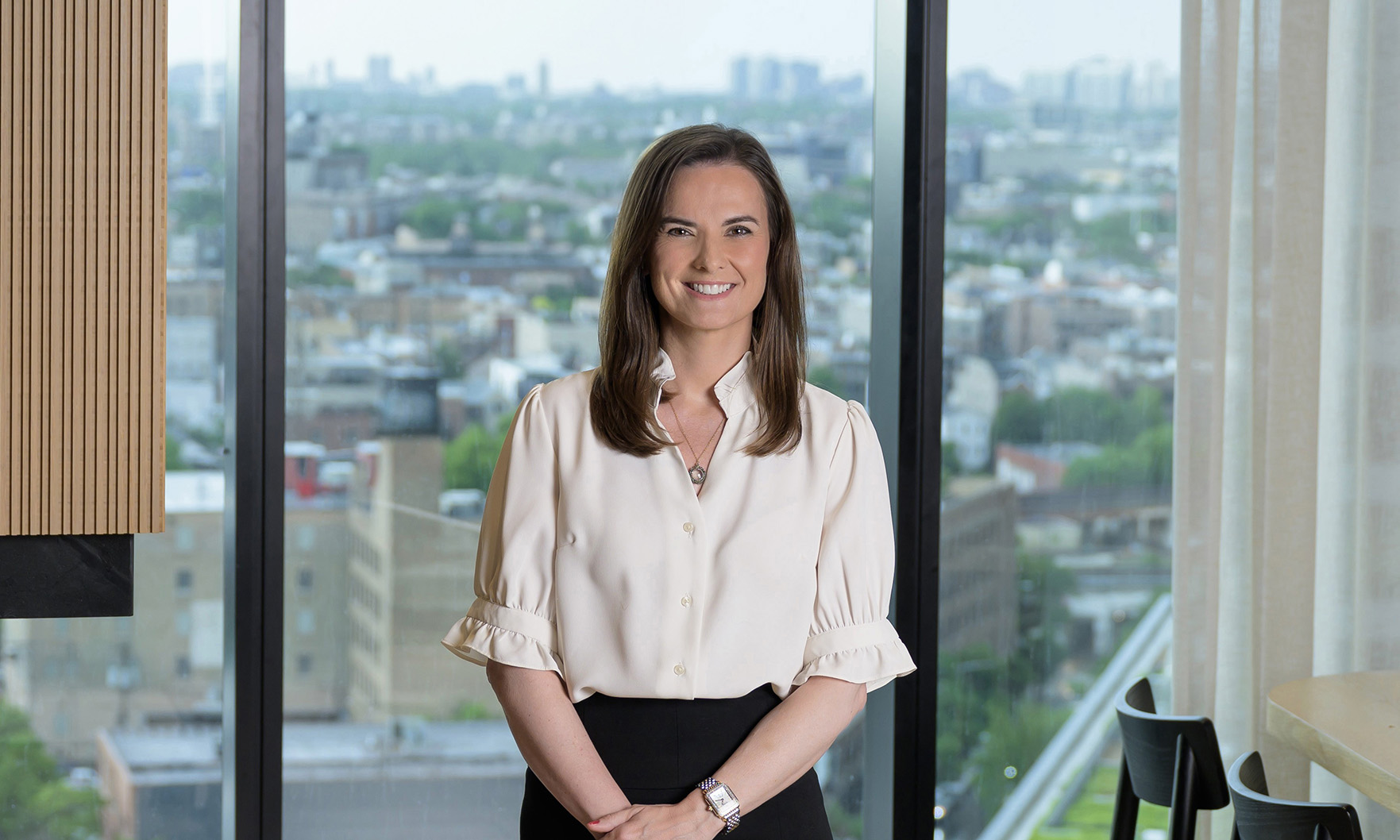 Lyn Harvie - Chicago Agent Magazine