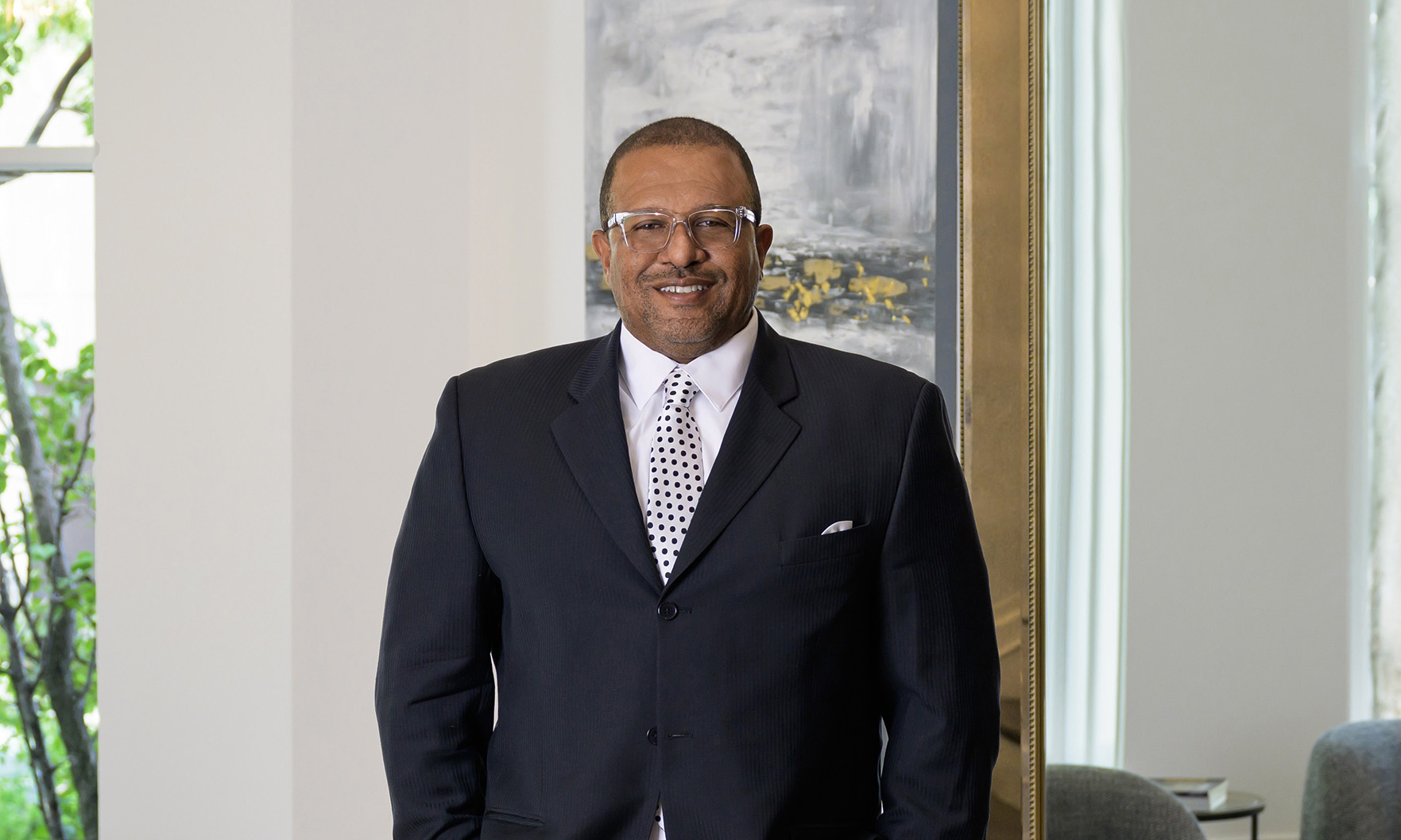 Howard Thomas - Chicago Agent Magazine