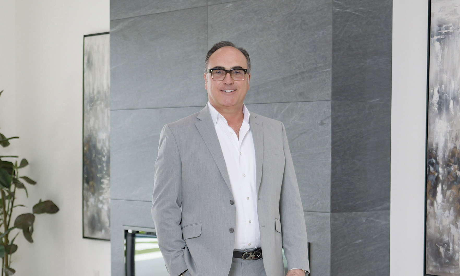 Ali Ozer - Phoenix Agent Magazine